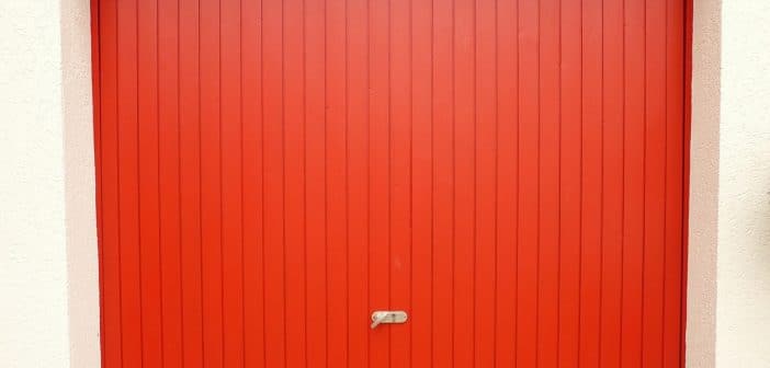 Comment bien choisir sa porte de garage ? - LT Immobilier Comment bien choisir sa porte de garage ? - LT Immobilier